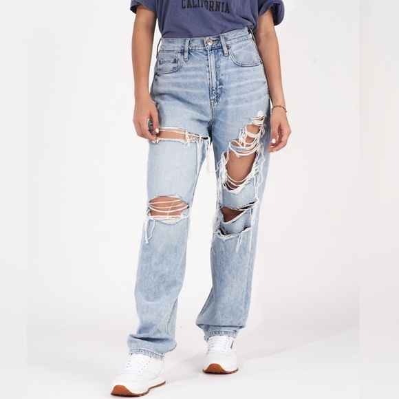 American Eagle Highest Rise Baggy Straight